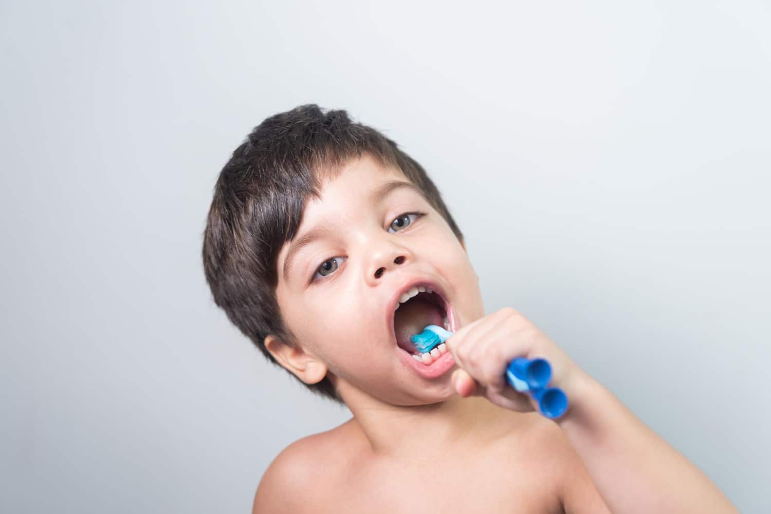 How to Get Toddler to Brush Teeth? Effective Tips & Tricks